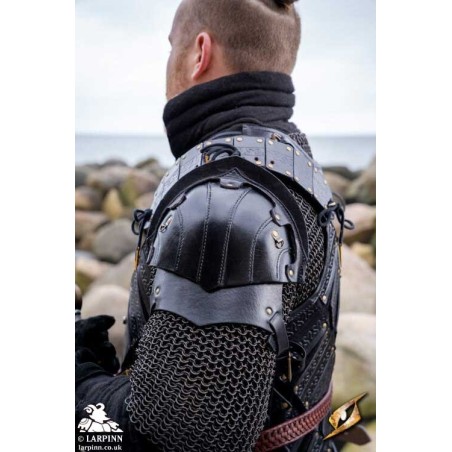 Woodsman Shoulder Set - Black - LARP Leather Shoulder Armour