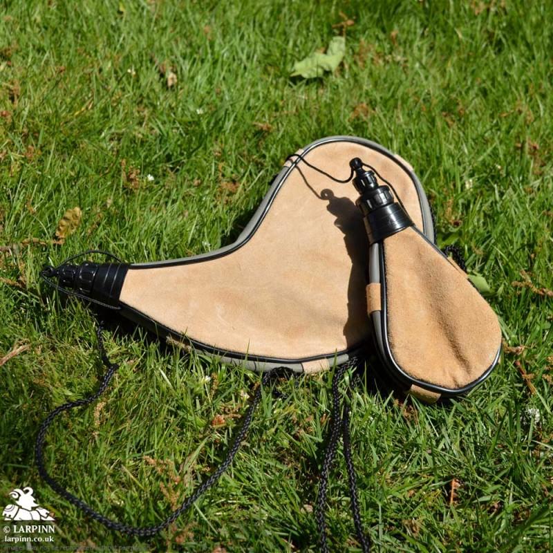 Water Skin / Wineskin - 1/4 L - Drinking Flask - LARP Costume Accessories